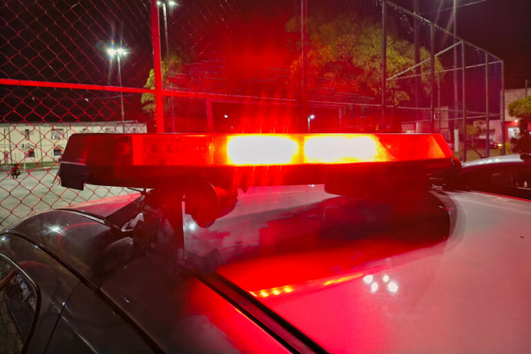 PM apreende som e autua homem por perturbação do sossego em Aracaju - O ...