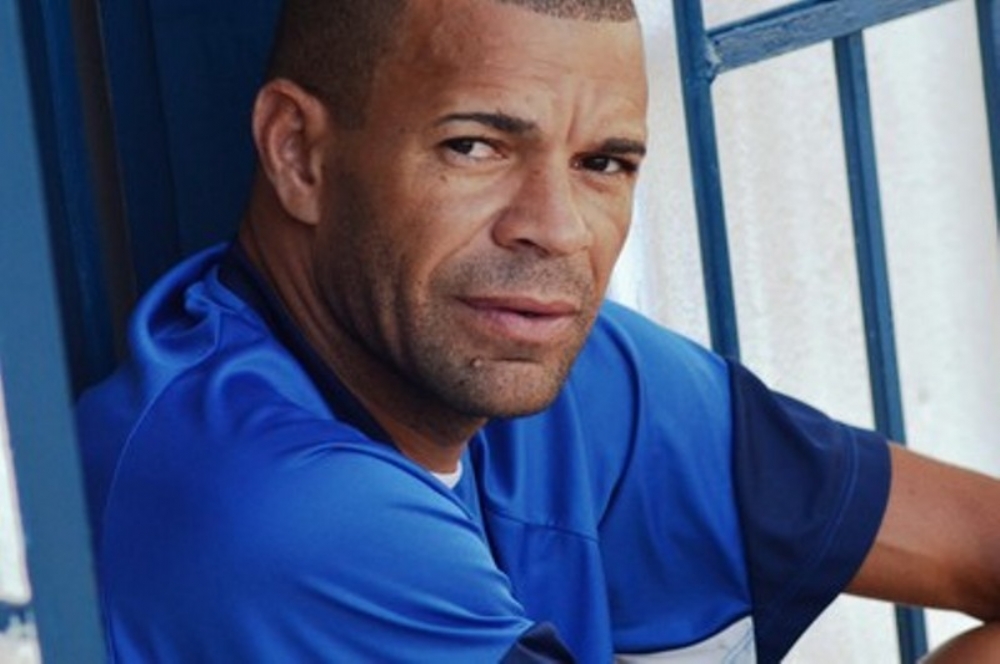 Após polêmica, Valdson fecha com o Itabaiana - O que é notícia em Sergipe