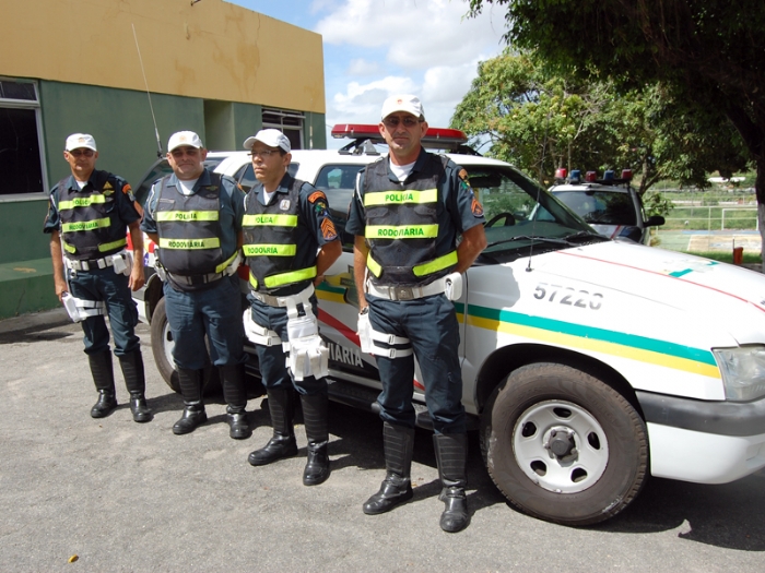 CPRV reforça "paz no trânsito" durante feriadão - O que é notícia em ...
